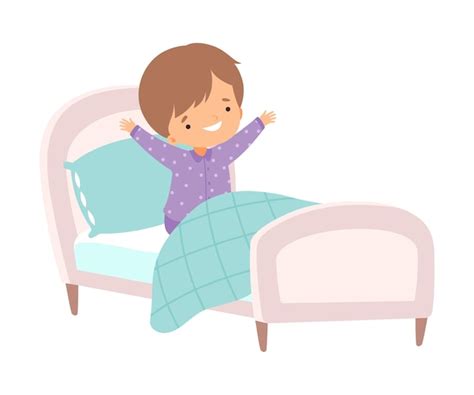 Menino Bonito Acordando E Bocejando Na Cama Criança Pré Escolar