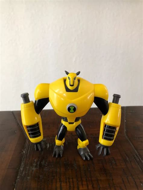 Ben 10 Armodrillo Toy