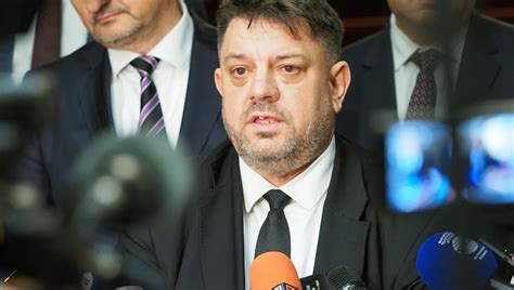 Избраха Атанас Зафиров за лидер на БСП Фактор