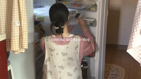 85 12월🥩수육🍙김밥🥪브런치 만들어 먹는 일상 1인쇼핑몰사장집순이브이로그집밥브이로그신혼브이로그수육김밥수육라멘돈코츠라멘롤유부초밥일상샌드위치 Youtube