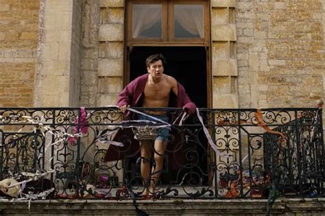 R Rated Saltburn Will Feature Barry Keoghan Dancing In The Nude Irish