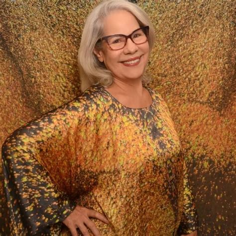 Gloria Lopes Glorialopes • Threads Say More