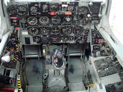 F 84f Cockpit
