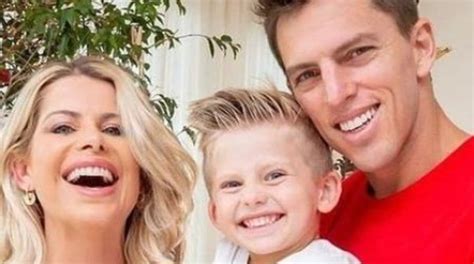 Ex De Karina Bacchi Responde Se Reencontrou Enrico Após 1 Ano