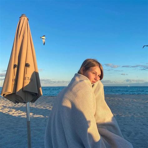 Sofia Mechetner Metro Models