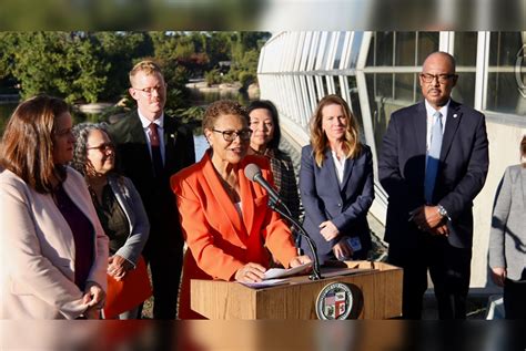 Los Angeles Seeks New Ladwp Chief To Propel Clean Energy Goals