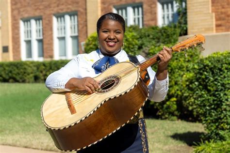 Joining The Mariachi Band Leads Elyssa Williams To Explore New Talents Texas Wesleyan University