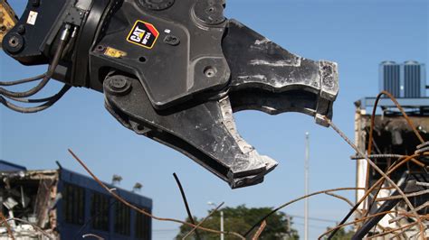 Multi Processor With Shear Jaws Cat Attachments