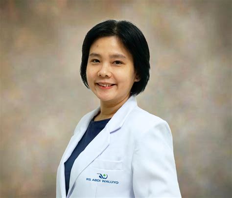 Dr Maureen Lukman