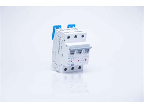 B33063Pr sinolar: Фильтр топливный Sinolar B33063PR купить в ...
