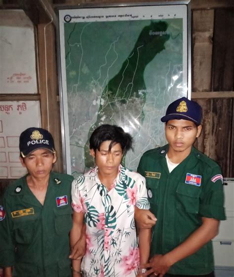 ឃាត់ខ្លួនម្នាក់ទាំងកណ្ដាលអធ្រាត្រ ពាក់ព័ន្ធករណីហិង្សា សារព័ត៌មាន នគរវត្ត