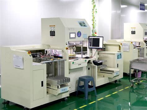 Pcb线路板产品与pcb线路板生产设备 深圳市金板科技