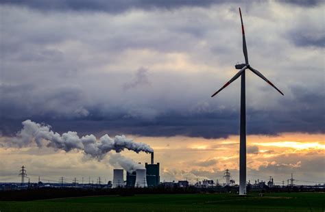 A Weather Phenomenon Dubbed ‘dunkelflaute Is Causing Havoc In Germany