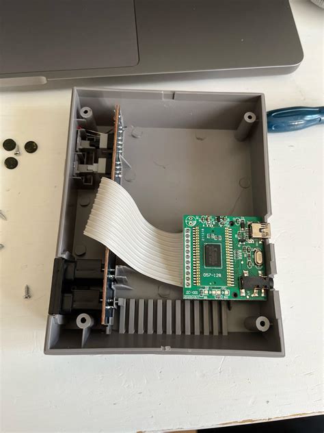 Any Way To Access The Code On This Fake Nes Rmodding