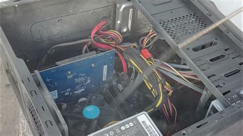 집에서 하기 힘든 오래 묵힌 컴퓨터 먼저 청소 에어건으로 시원하게 날려 드립니다 Youtube