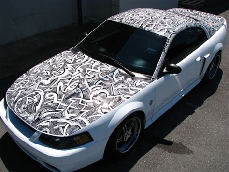 Художник раскрасил Ford Mustang маркером — DRIVE2
