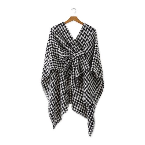 Houndstooth Paige Poncho