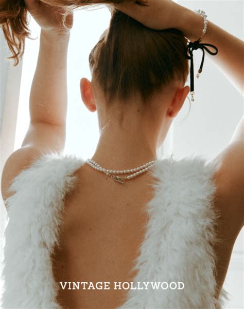 매혹적인 홀리데이 주얼리 컬렉션들 패션서울