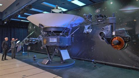 1 24 voyager spacecraft 3d print and scratch build rpf costume and