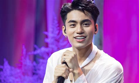 Vấn Nạn Ca Sĩ Việt Tiktoker Hát Chênh Phô Giải Trí Znews Vn