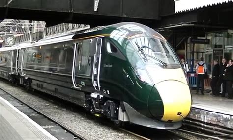 Diesel And Electric Trains Photos Trainairtram