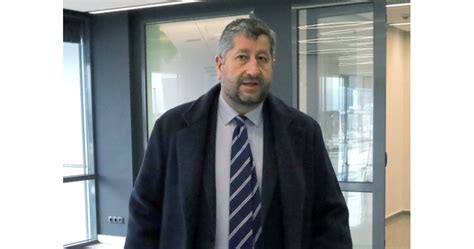 Демократична България Предоставянето на навременна помощ за Украйна е изключително важно