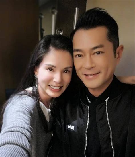 姑姑李若彤曬照年味濃臉頰凹陷嚴重讓人心疼歲月也敗美人 壹讀