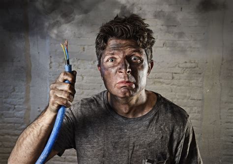 The 6 Most Hilarious Electrical Fails On The Internet
