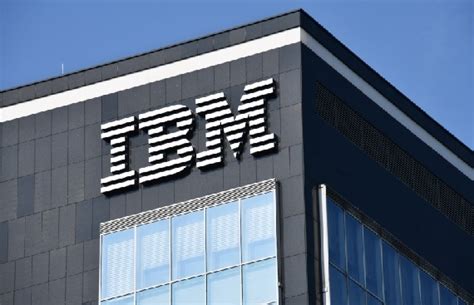 IBM To Invest 100 Mn To Build A 100 000 Qubit Supercomputer By 2033