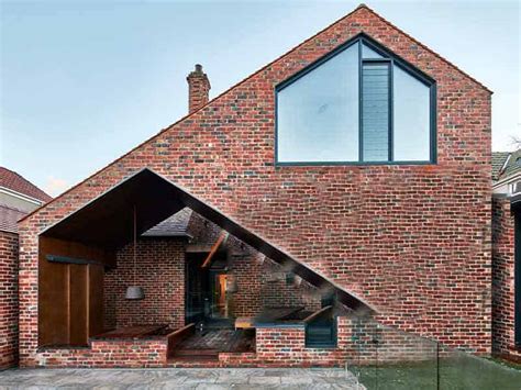 از ایده تا طراحی نمای ساختمان دو طبقه با آجر نما