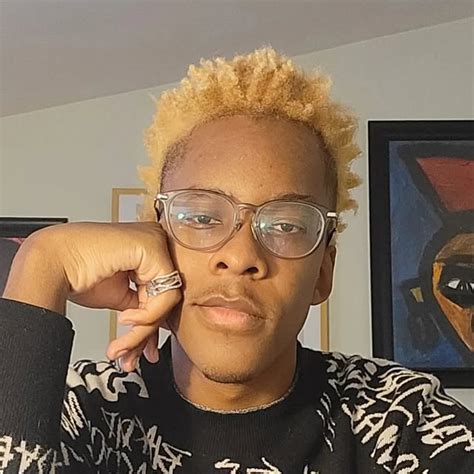 Aeries 🦜 Veryveryaeries • Threads Say More