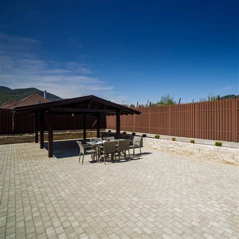 Pavaj Beton Anima D2 200 X 100 X 60 Mm Cafeniu