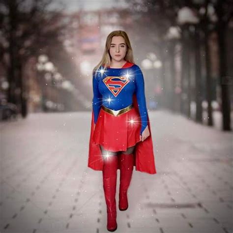 CW Supergirl Cosplay Self Scrolller CW Supergirl Cosplay Self Scrolller