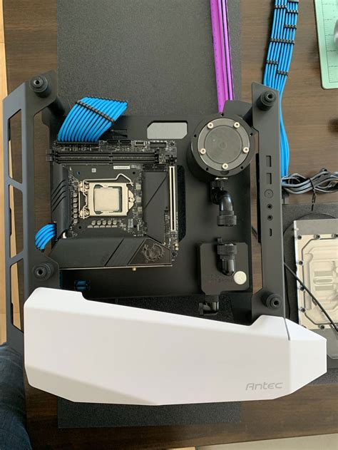 First Custom Loop Dual Loop ITX Build Builds Gg