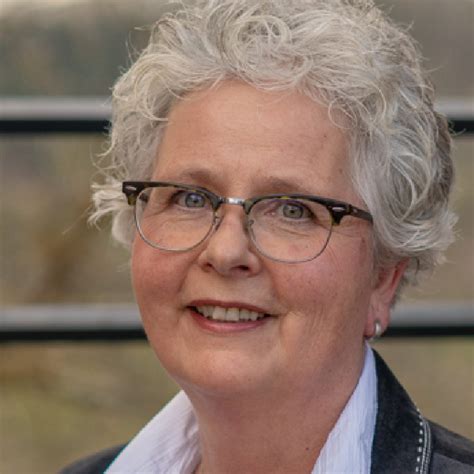 Helene Schubert Assistentin Der Geschäftsleitung Verein Zur