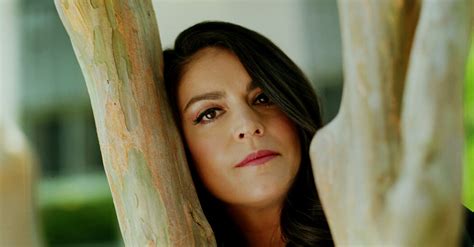 Cecily Strong Is Starting A New Conversation The New York Times