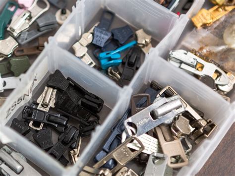 How To Replace A Zipper Pull Full Instructions At WAWAK