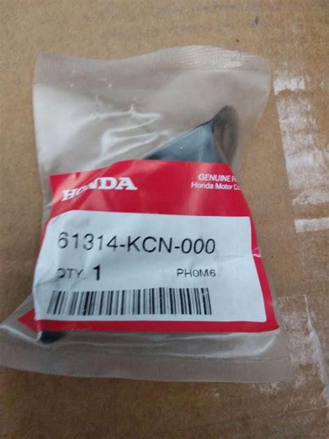 Honda Xr200 Right Headlight Bracket 61314 Kcn 000 Lazada Ph