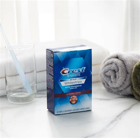 佳洁士美白牙贴佳洁士美白牙膏佳洁士盐白牙膏大山谷图库