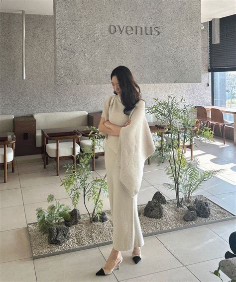 고퀄보장뮤엘 언발란스 투피스 니트 상하의 세트 에이블리