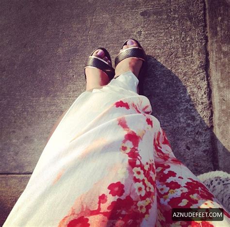 NIA RENEE HILL Feet AZNudeFeet