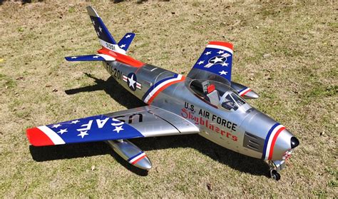 F86f 2 1m 82 Pilot Rc