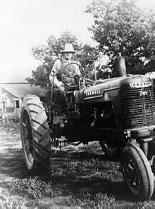 List Of Tractor Manufacturers Wikipedia