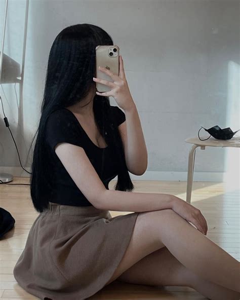 ㅇㅇㅎ 여자들이 얼굴가리고 사진 찍는 이유를 다시 알아보쟈 세리에매니아