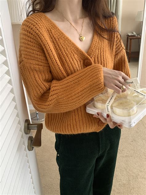 브이넥 여자 숏자켓 가을 가디건 간절기 긴팔 겨울 마이 스트레이트 두툼한 여성 캐주얼 올매치 코디 데일리룩 패션 니트가디건 스웨터 풀오버 싱글자켓 20대 30대 여친룩 캠퍼스룩