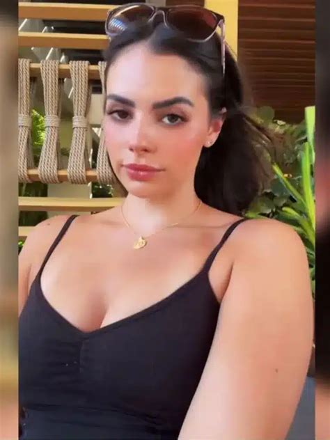 Violet Starr Wiki Biography Height Career And Net Worth Wikiindetail