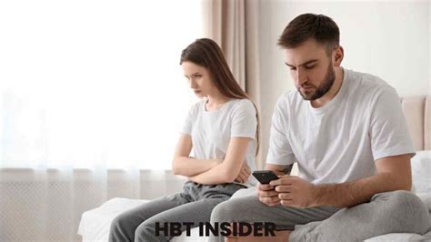 He Ignores Me But Doesn T Block Me 10 Reasons HBT Insider