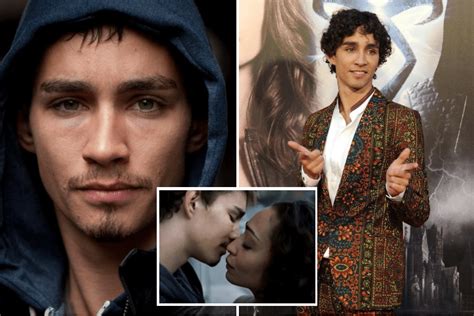 Irish Actor Robert Sheehan Reveals He Got An Erection While Filming Steamy Sex Scenes With
