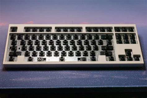 Geonworks F2 84 Ec Topre Build Cipulot Ec Tkl Pcb Realforce 104uk Hipro Keycaps R