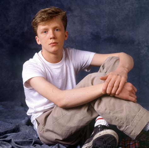 Anthony Michael Halls Awkward Chevy Chase Moment